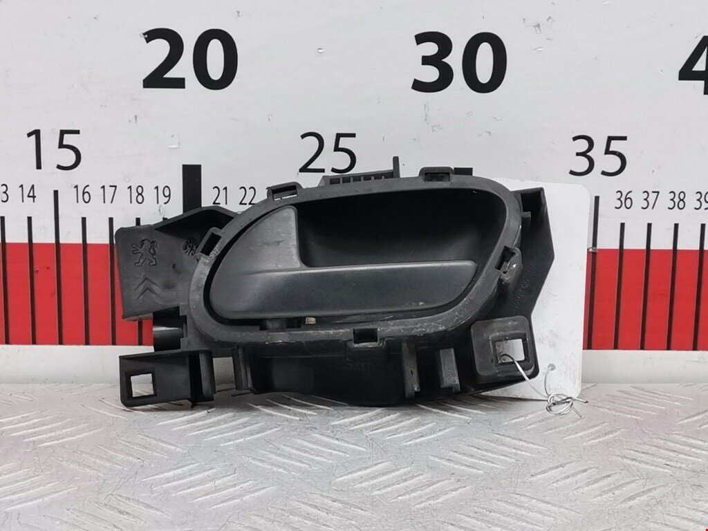 Ручка двери внутренняя передняя левая Citroen Jumpy (Dispatch) 2 SU001A2739 арт. 2026662