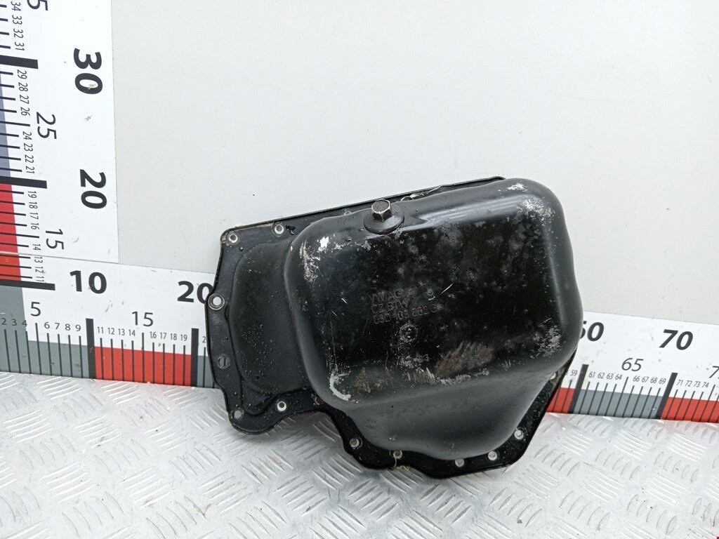Поддон двигателя Seat Ibiza 3 03D103602G арт. 2045213
