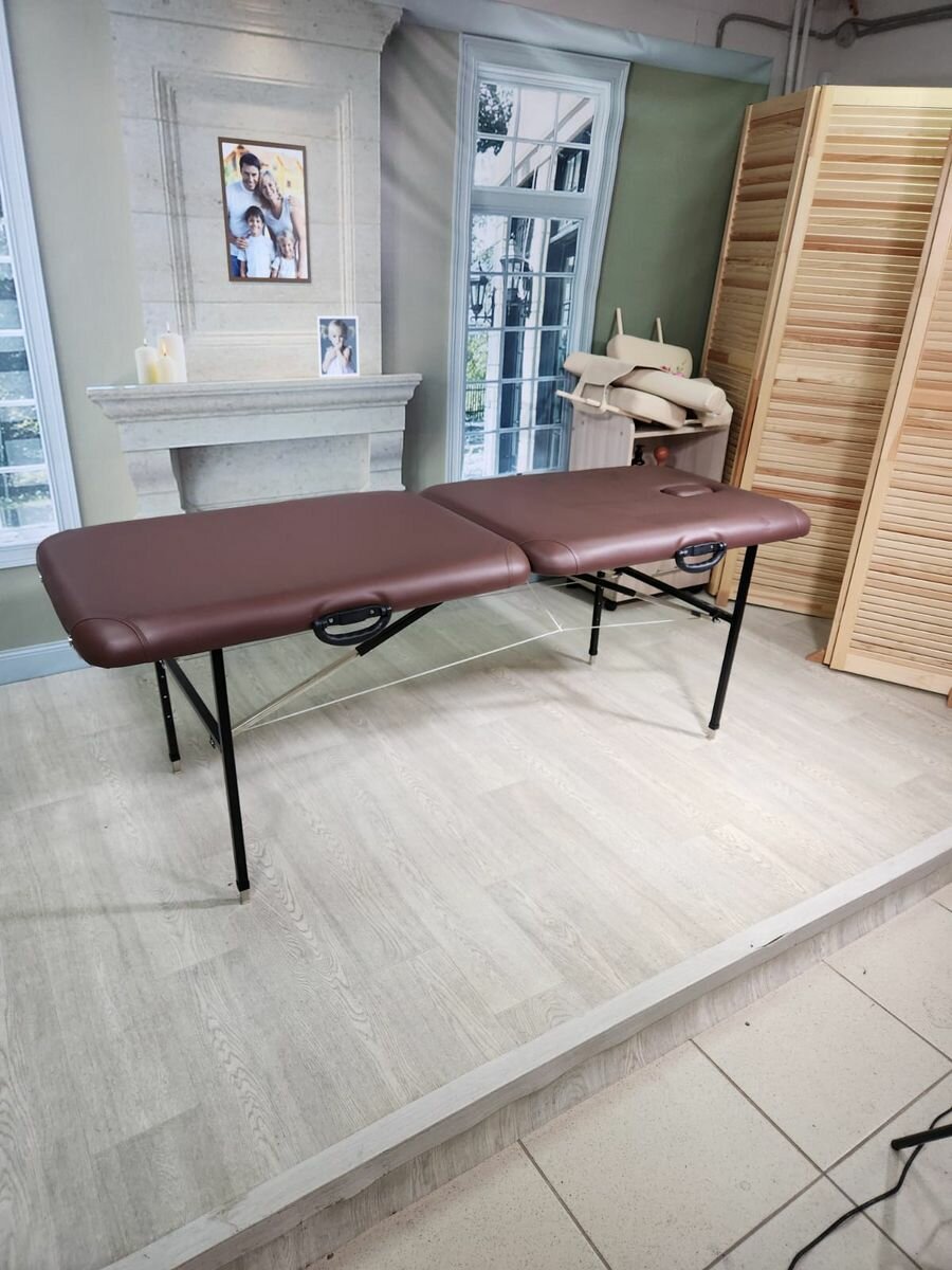 Массажный стол выносливый на 7 лет эксплуатации