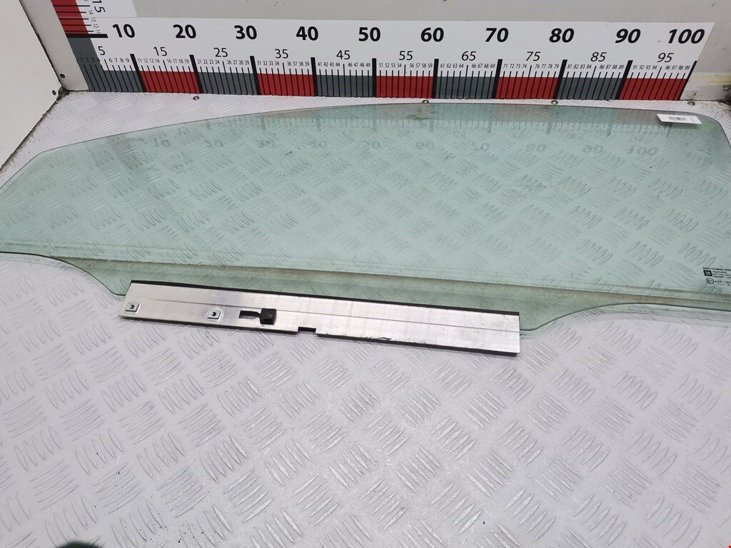 Стекло двери передней левой Opel Corsa C 13205910 арт. 1869245