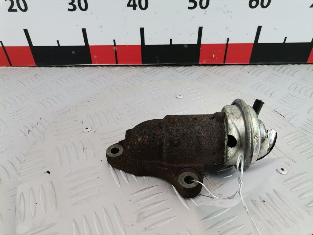 Клапан ЕГР EGR Toyota Yaris 1 2562033010 арт. 1492892