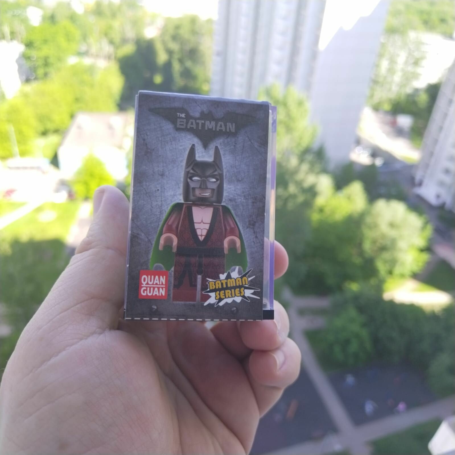 Мини-фигурка Бэтмена 4 карате костюм