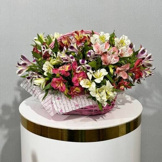 Корзина с цветами 17 альстромериями