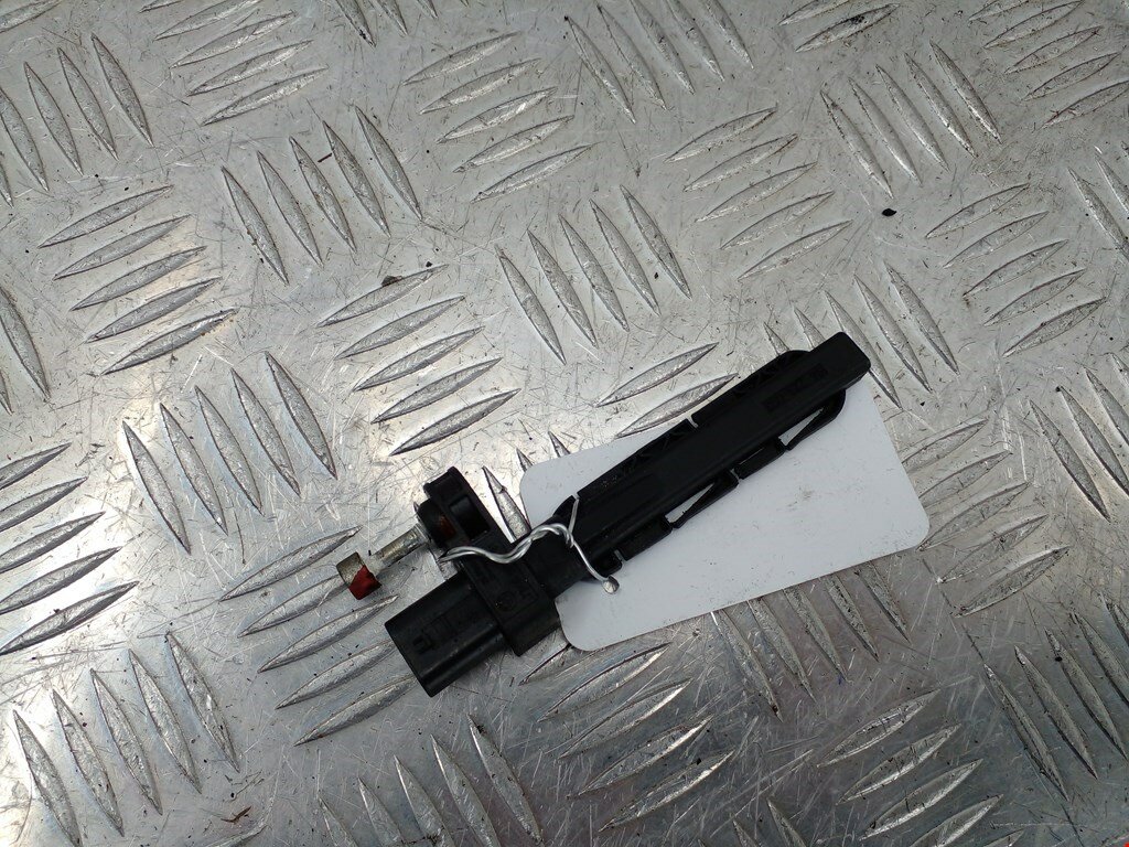 Датчик коленвала BMW 1-Series (E81/E82/E87/E88) 13627805188 арт. 1558665