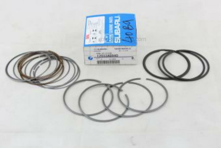 SUBARU 12033AB940 комплект поршневых колец ПО 4 ШТ.