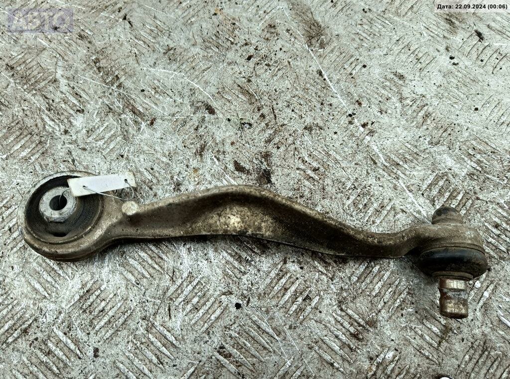 Рычаг подвески передний правый Audi A4 B5 (1994-2001)