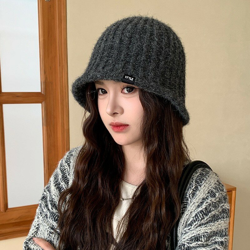 Шапка для женщин