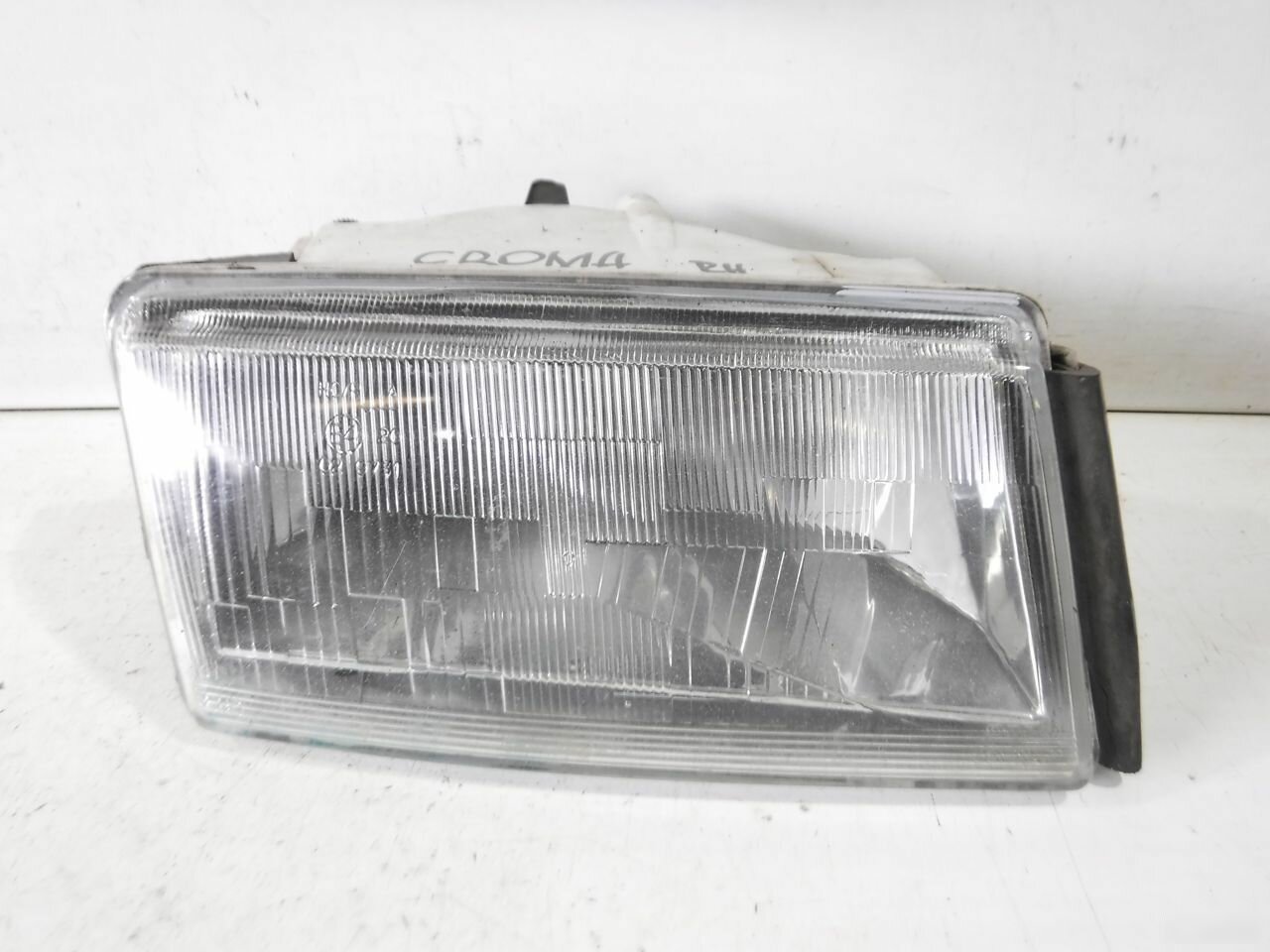 Фара правая FIAT Croma I (1985—1996) 6611126RLDE