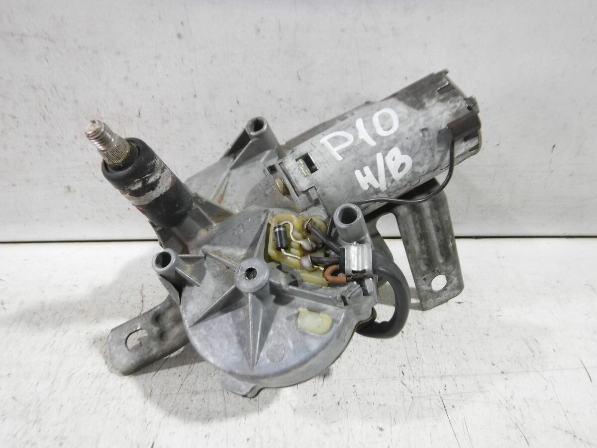 Моторчик стеклоочистителя задний Nissan Primera P10 (1990—1995) 2870070J00