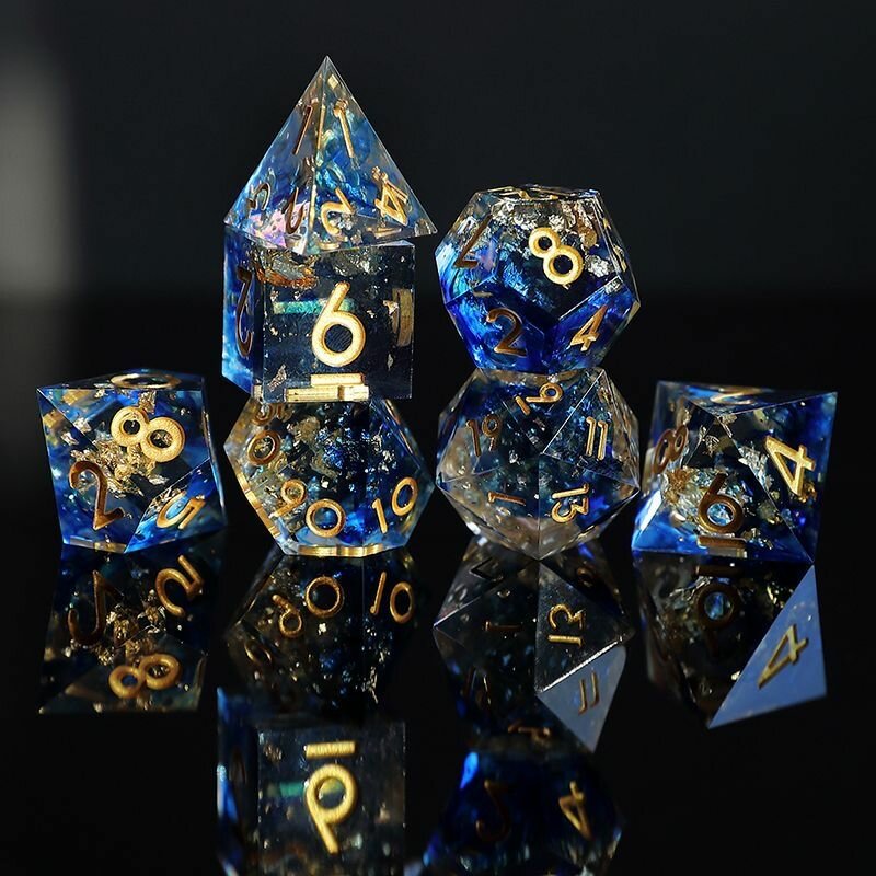 Глаза драконаПрокрутитьБлестящие Дайсы ручной работы для ДнД MTG, Dungeons and Dragons, Pathfinder RPG (набор 7шт)