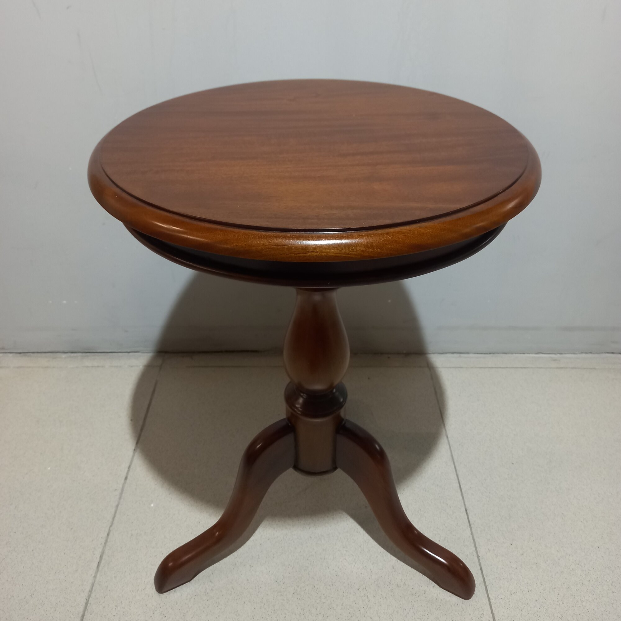 Стол чайный, круглый, D50 см DOMKORLEONE, красное дерево (mahogany wood), цвет орех HP (коричневый)