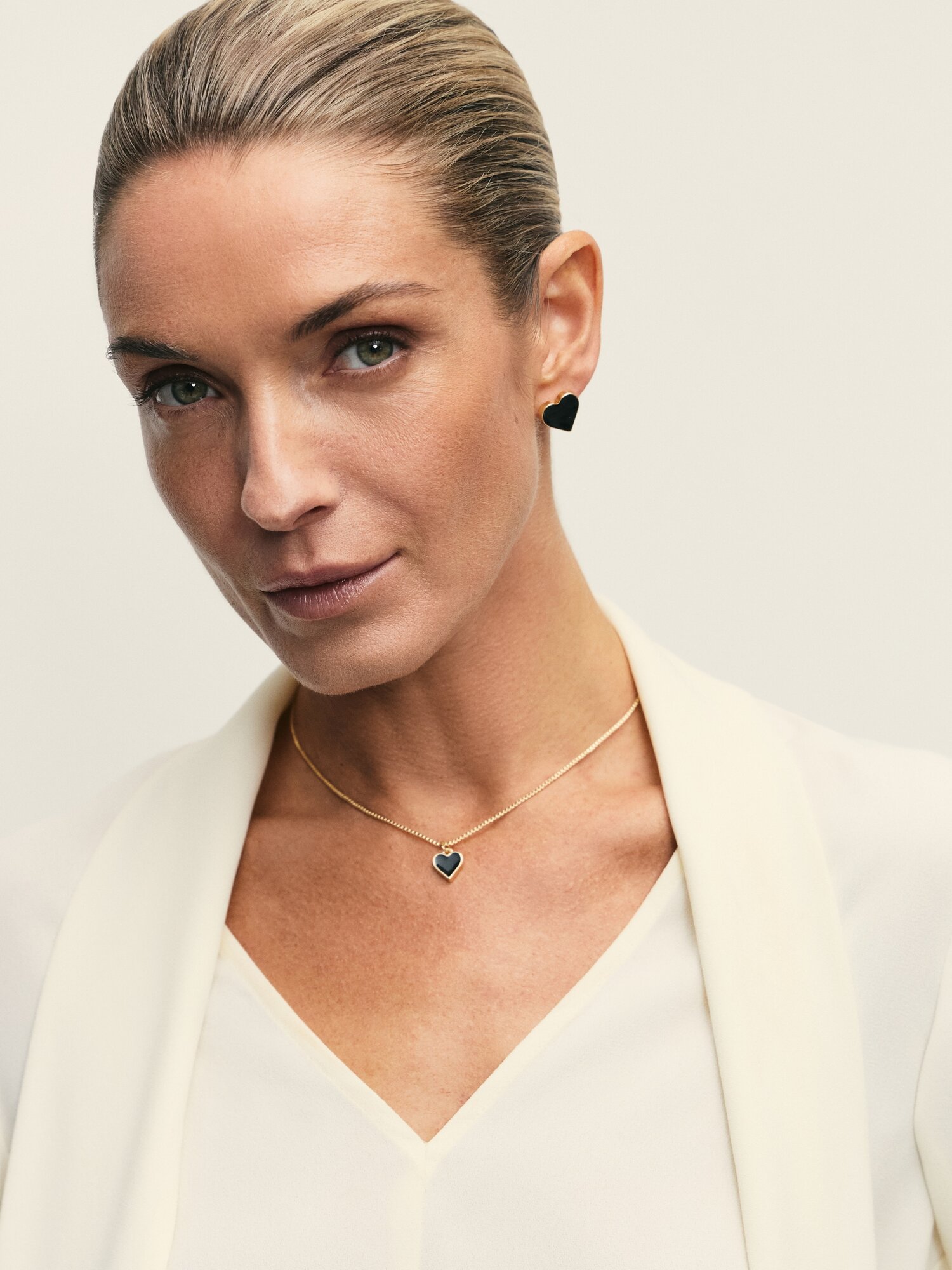 Колье, эмаль