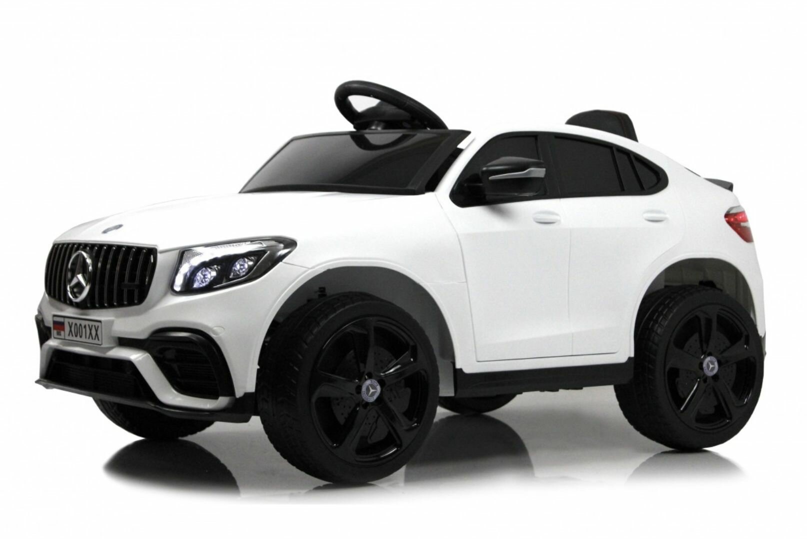 Детский электромобиль RiverToys X001XX с дистанционным управлением, полноприводный, одноместный белый