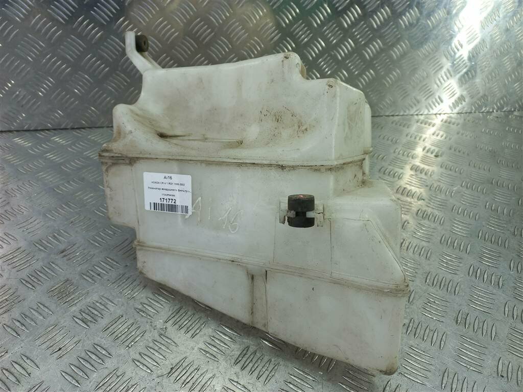 Резонатор воздушного фильтра Б/У для HONDA CR-V I рестайлинг (1999—2001) 17242PHK000