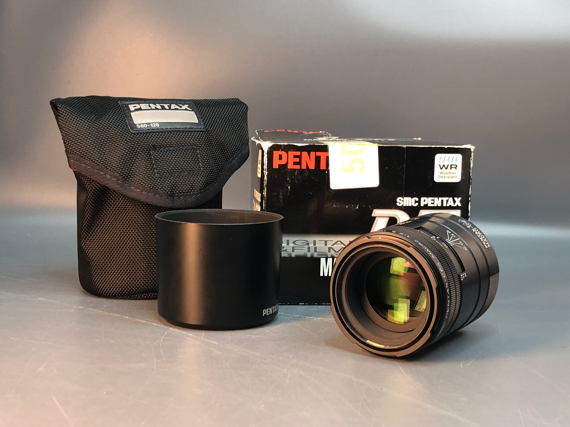 Pentax-D FA SMC 2.8/100mm Macro