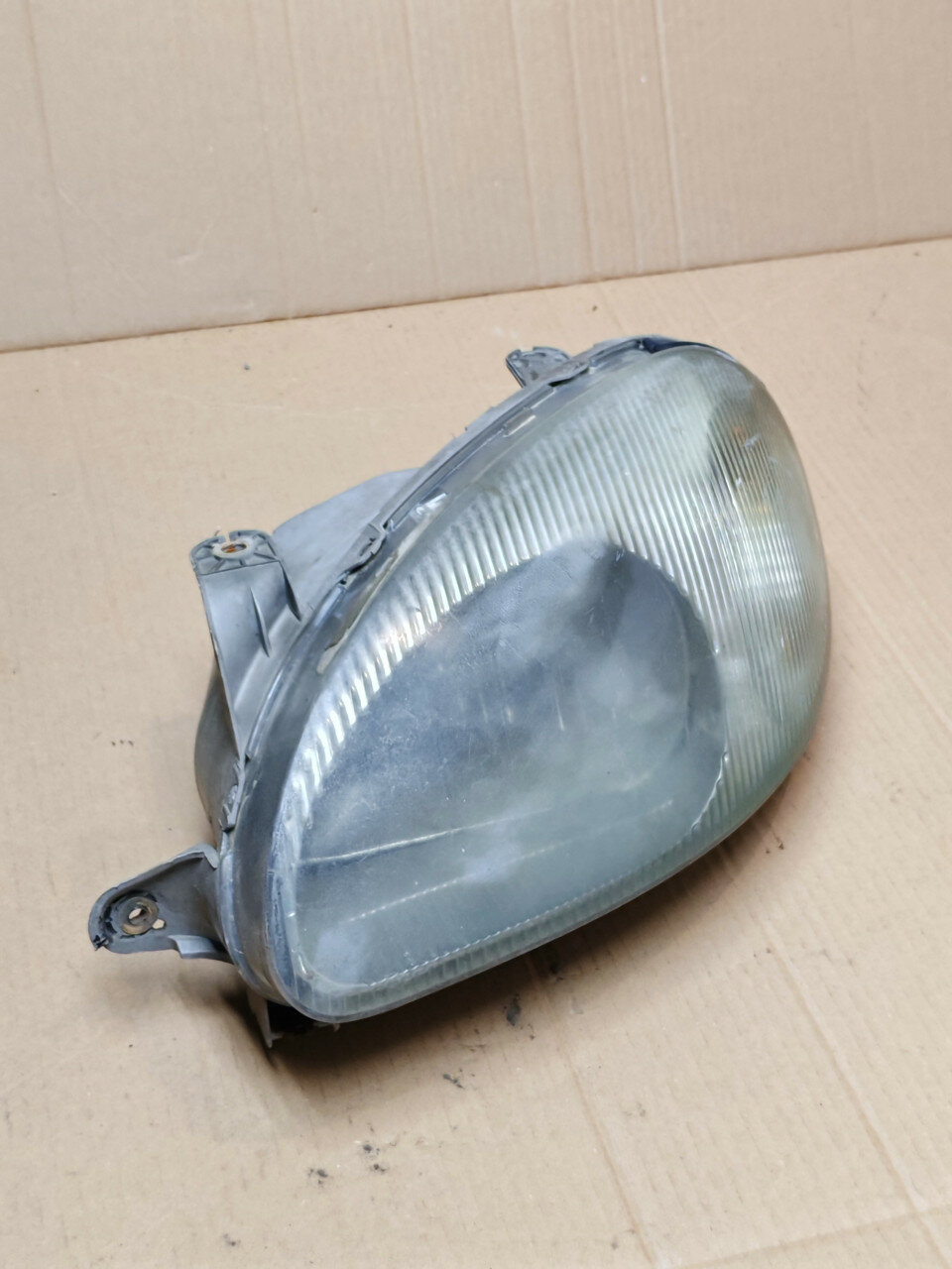 Фара левая Lanos