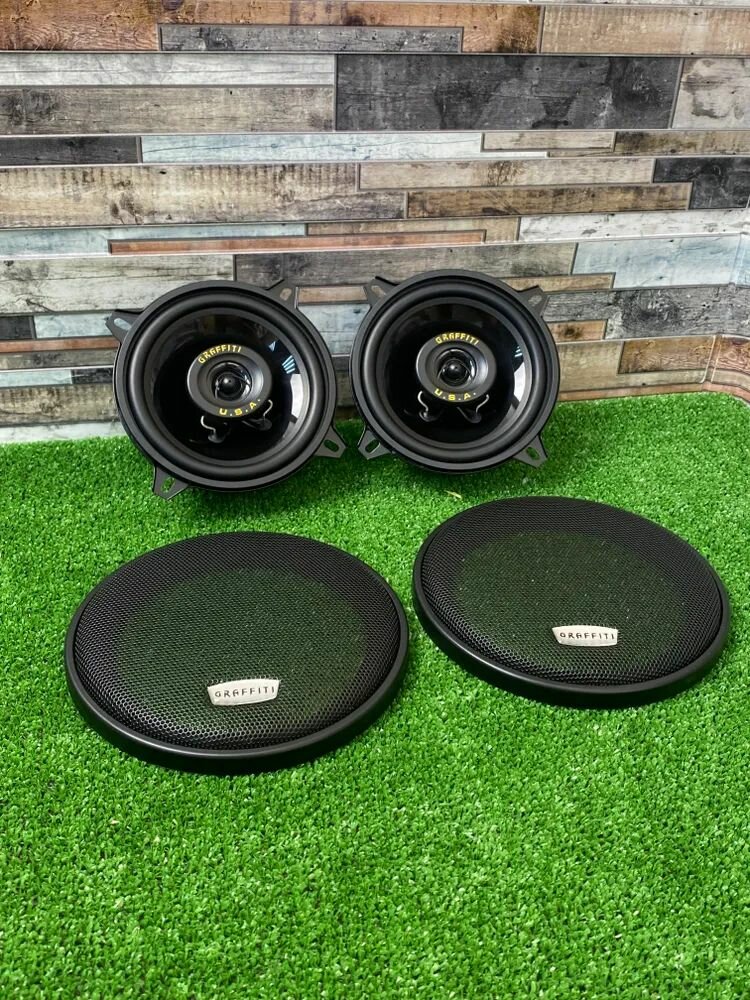 Автомобильные динамики GRAFFITI SOUND ES-1552( Коаксиальная акустика ) 13 см, 5"Автомобильные динамики DCL500( Эстрадная акустика ) 13 см, 5"