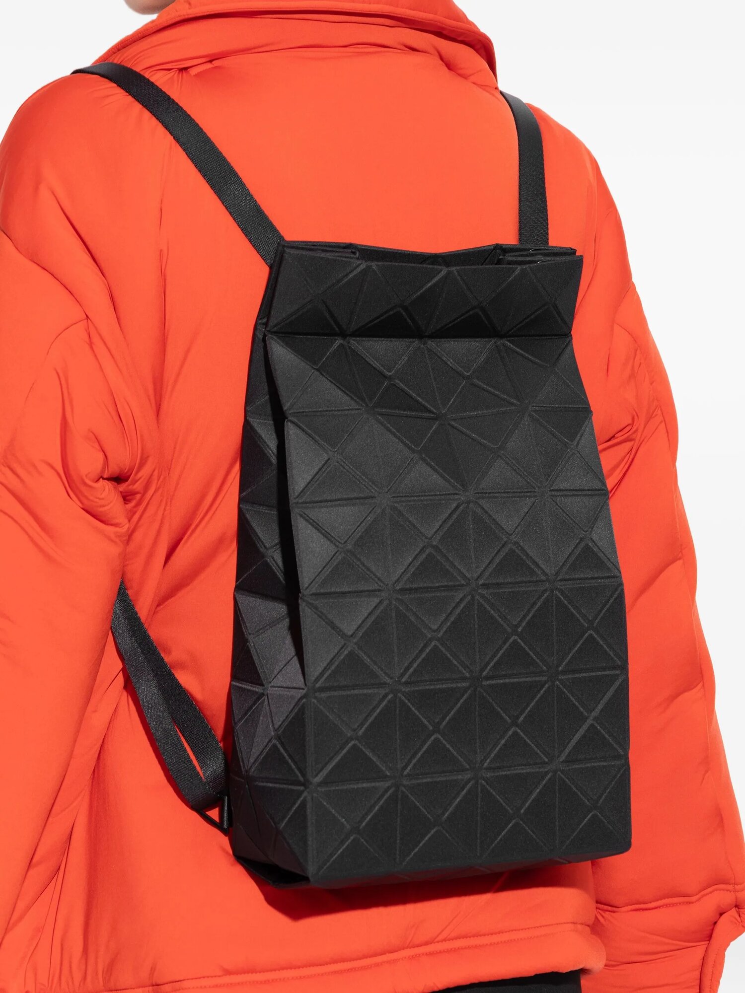 Сумка Bao Bao Issey Miyake Geometric-pattern backpack, черный/черный — фото 1