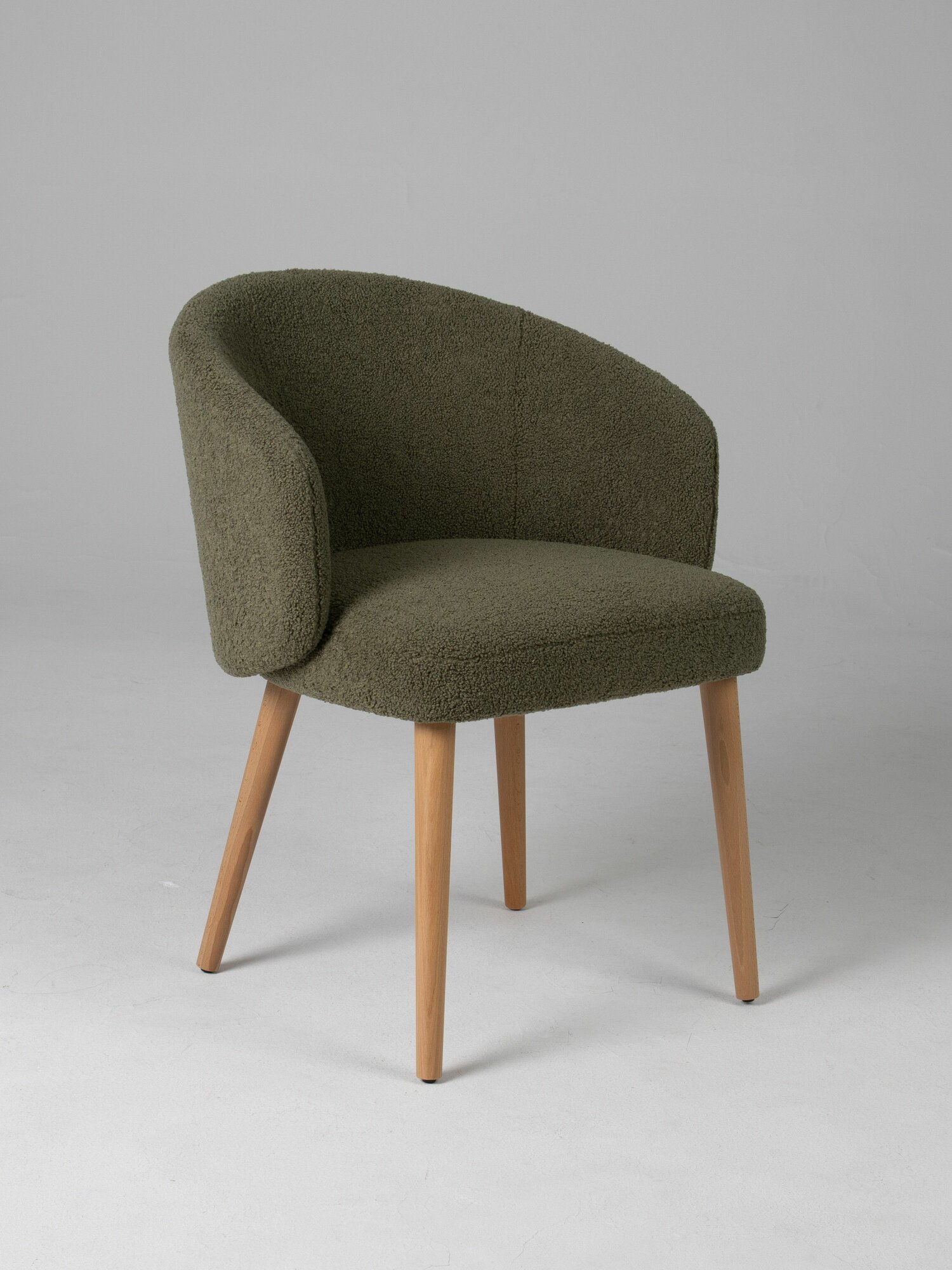 Стул кухонный, мягкий с подлокотниками ANGIE, в обивке темно-зеленый мех, ножки бук цвет натуральный