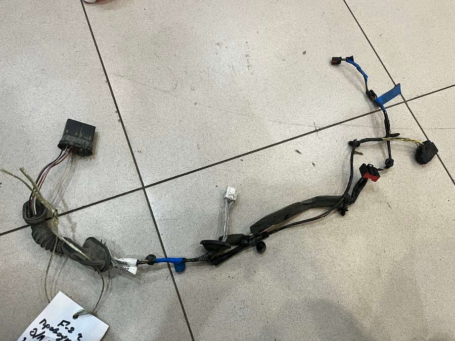 Проводка двери задней от Ford Focus 2 2004-2008
