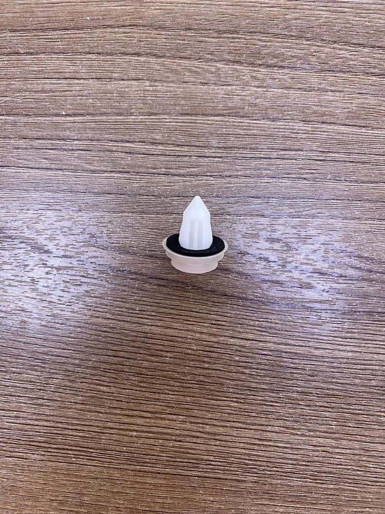 Клипса обшивки двери продается ПО 1 штуке BYD F3 Great Wall Hover H1 H3 H5 Wingle 1,3,5 Haval F7 F7X F5 H2 Dong Feng 580 Ax7 H30 H30 Cross S30