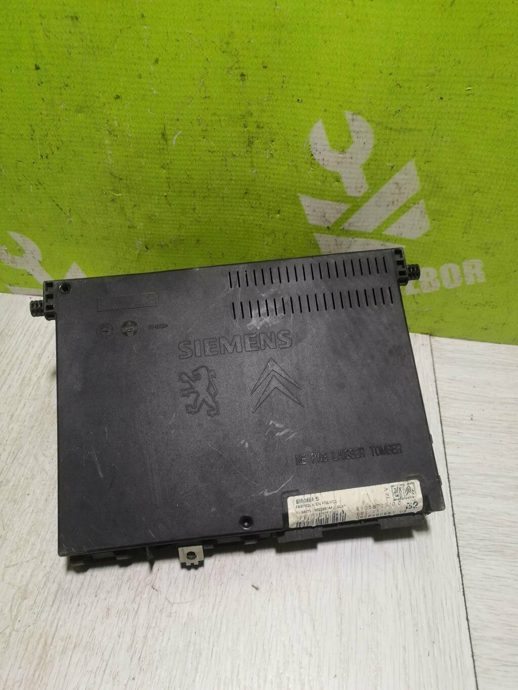 Блок предохранителей Peugeot 206 98-12