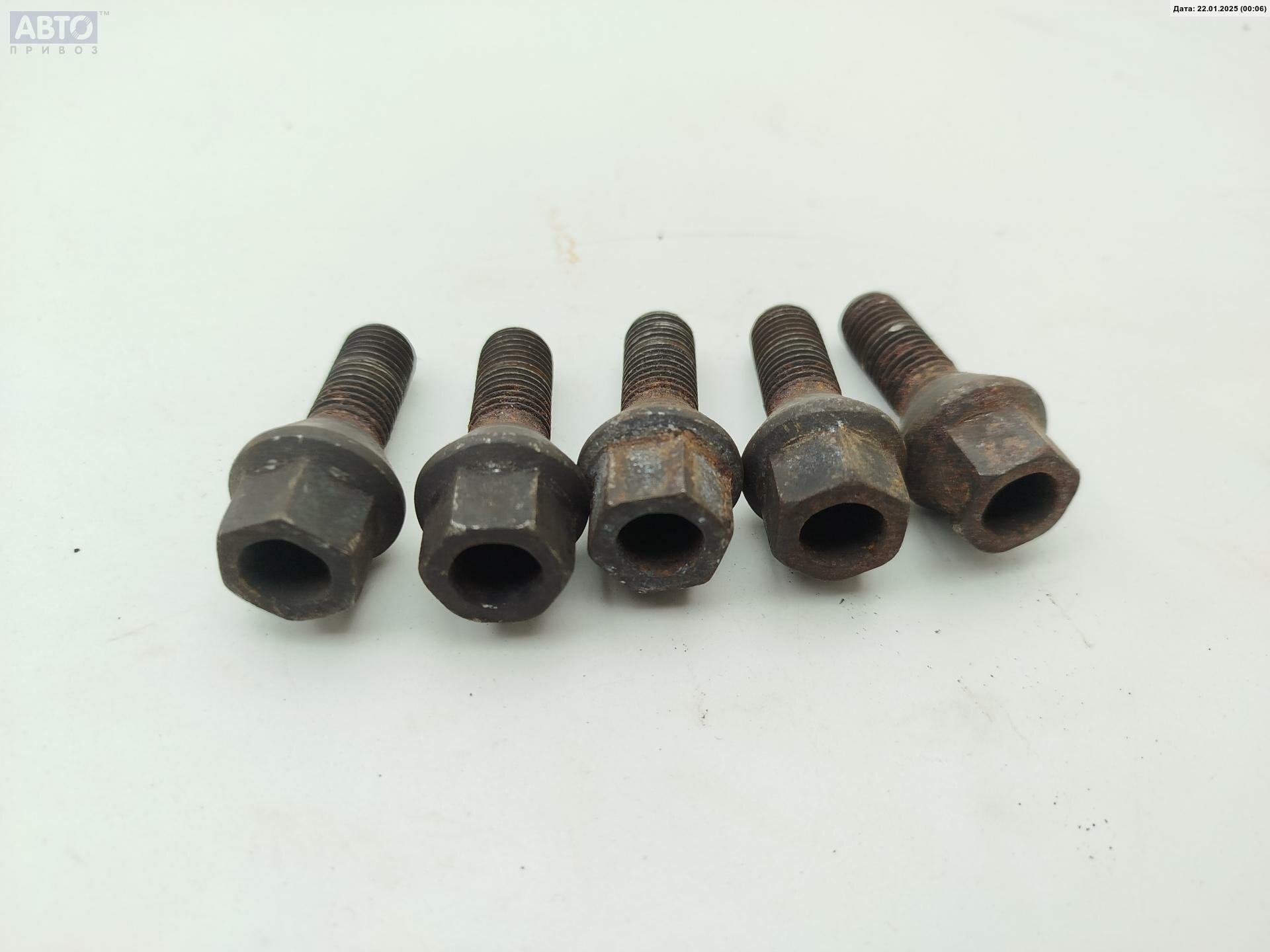 Болт колесный (гайка колесная) BMW 5 E39 (1995-2003)