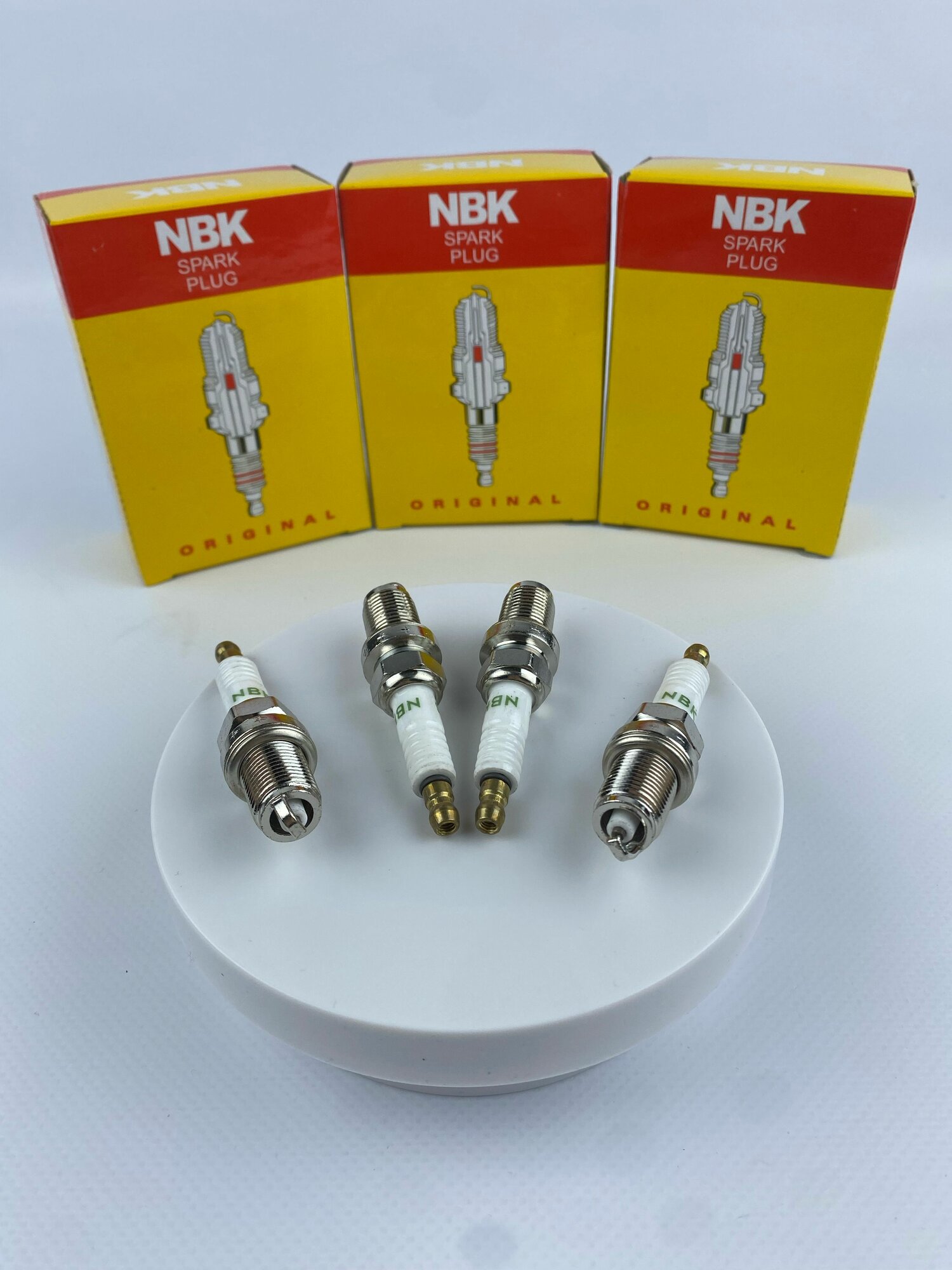 Свечи зажигания NBK для ВАЗ ГАЗ УАЗ