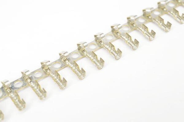 Контакт MOLEX 0008500114 "мама" KK обжим Ш. контактов 3,96мм - 2,79мм 1 шт