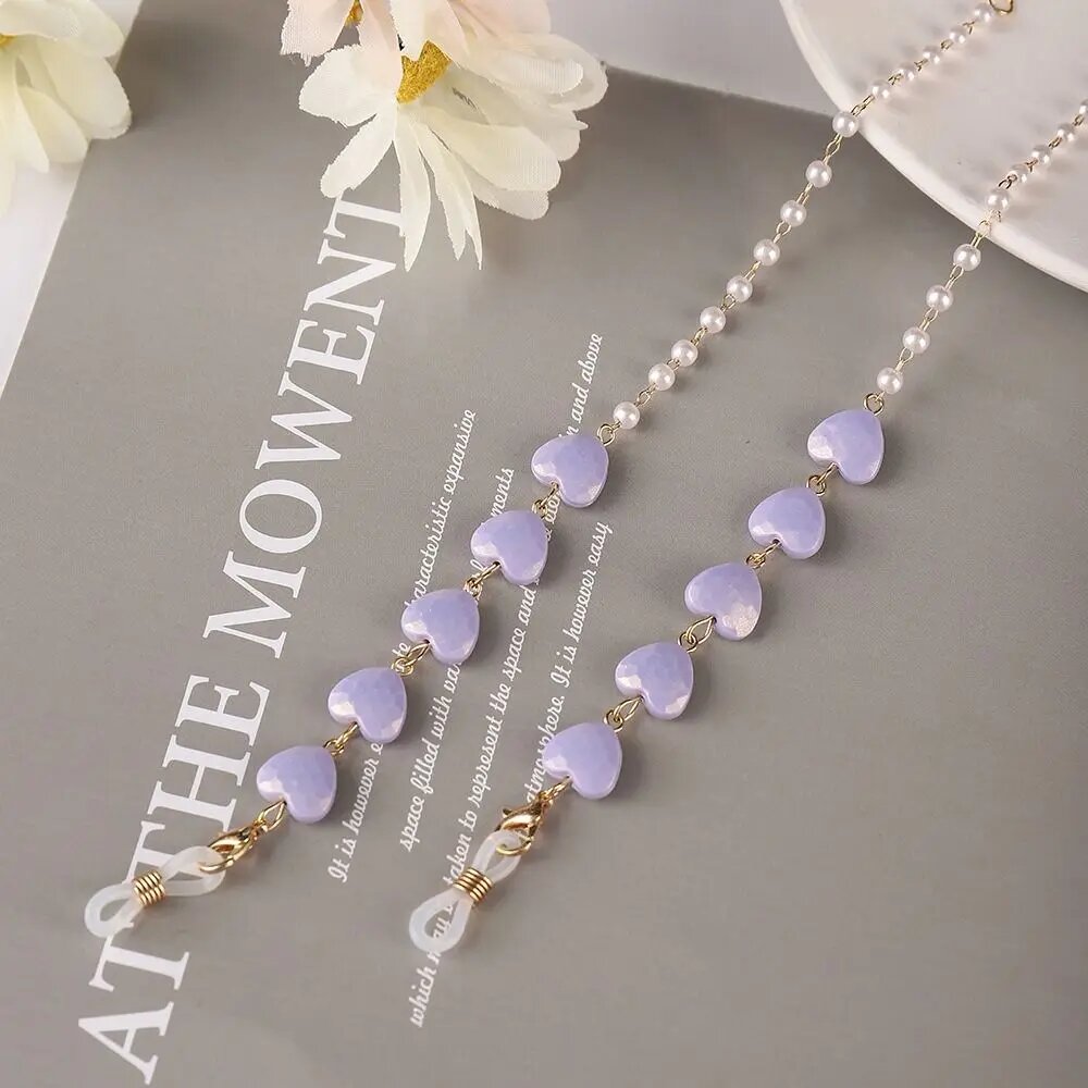 Цепочка для очков Qutzzmnd сердце искусственный жемчуг Сиреневый, PURPLE
