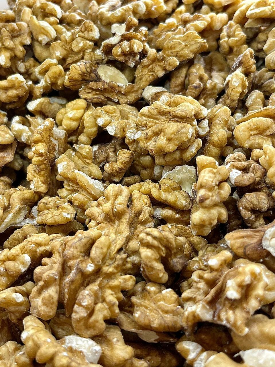 Грецкий орех "Крепкий орех", высший сорт, очищенные, 1кг, Россия