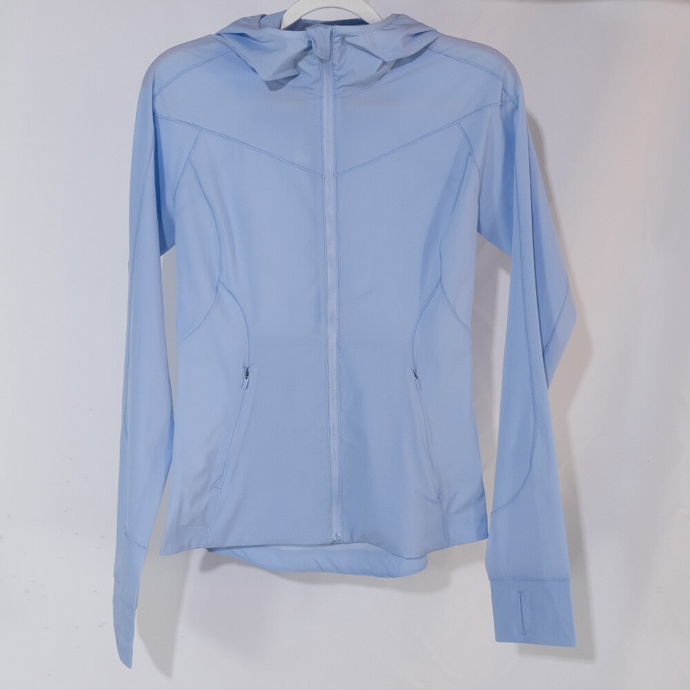 Куртка спортивная