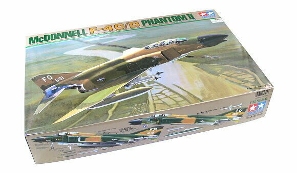 Tamiya 60305 1/32 McDNNELL F-4C/D Phantom II сборная модель самолета