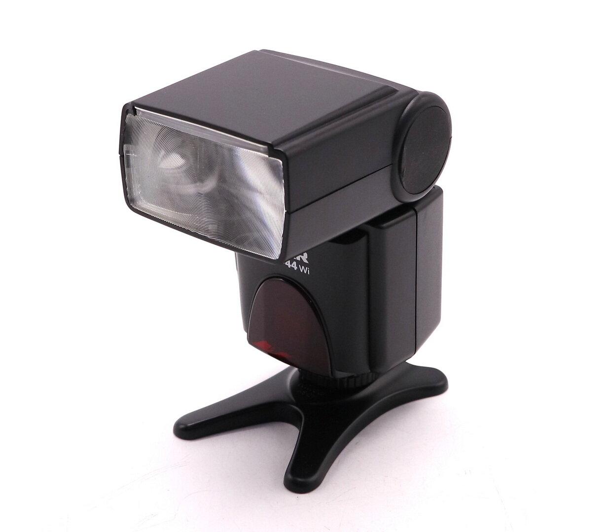 Фотовспышка Dorr Daf 44 Wi for Nikon отличная