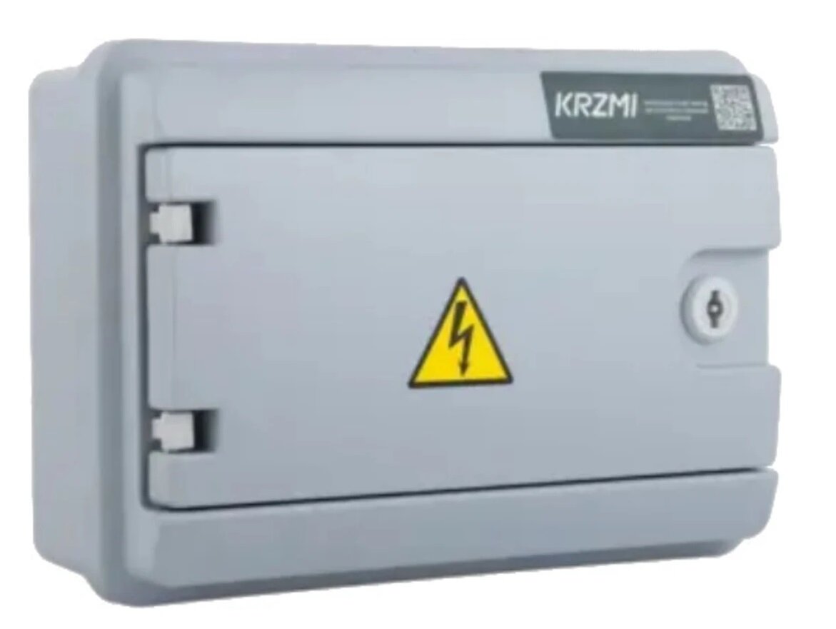 Ящик KRZMI пластиковый ЩРН-П 8 226*323*124 IP65 глухая дверь