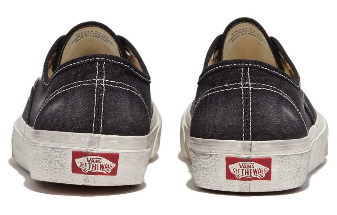 Кроссовки VANS Authentic, размер EU 36 стопа (22.5CM) — фото 1