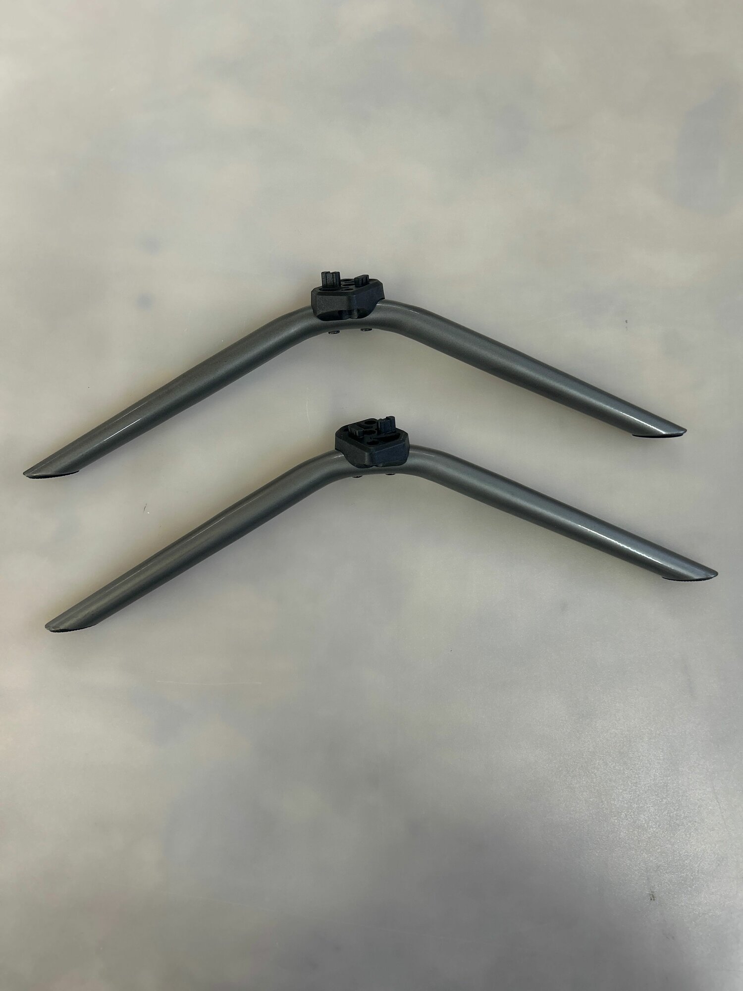 Подставка комплект комплект 2 шт (серый), для телевизора Haier 65SmartTVS3