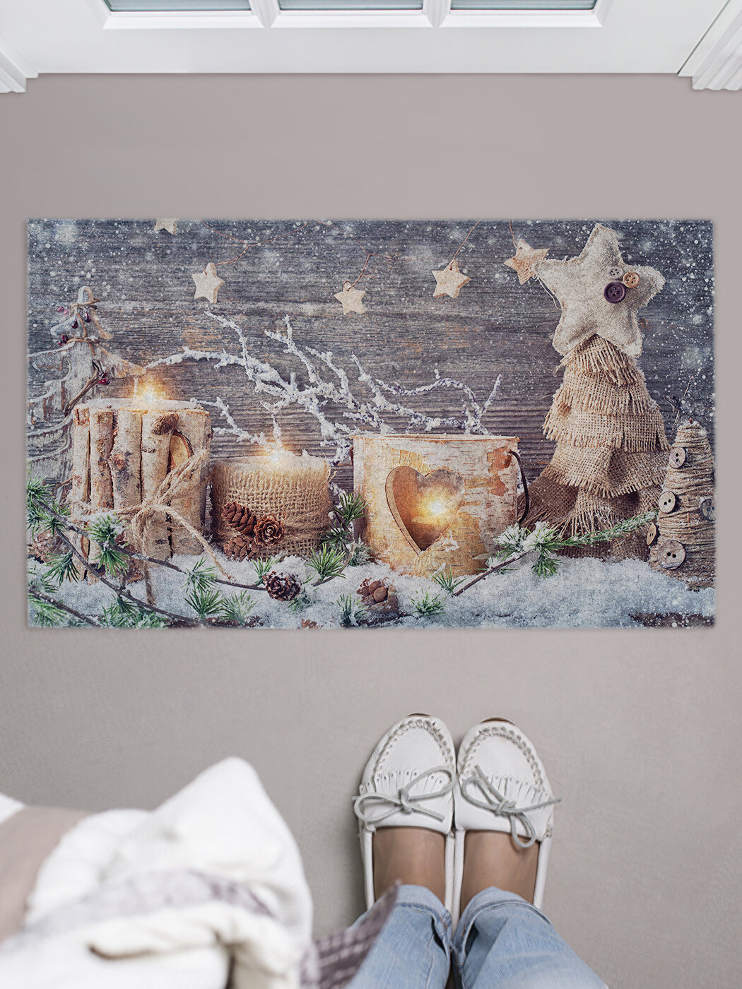 Коврик придверный в прихожую с принтом "Новогодние свечи" 45x75 см , JoyArty, серия Новый год