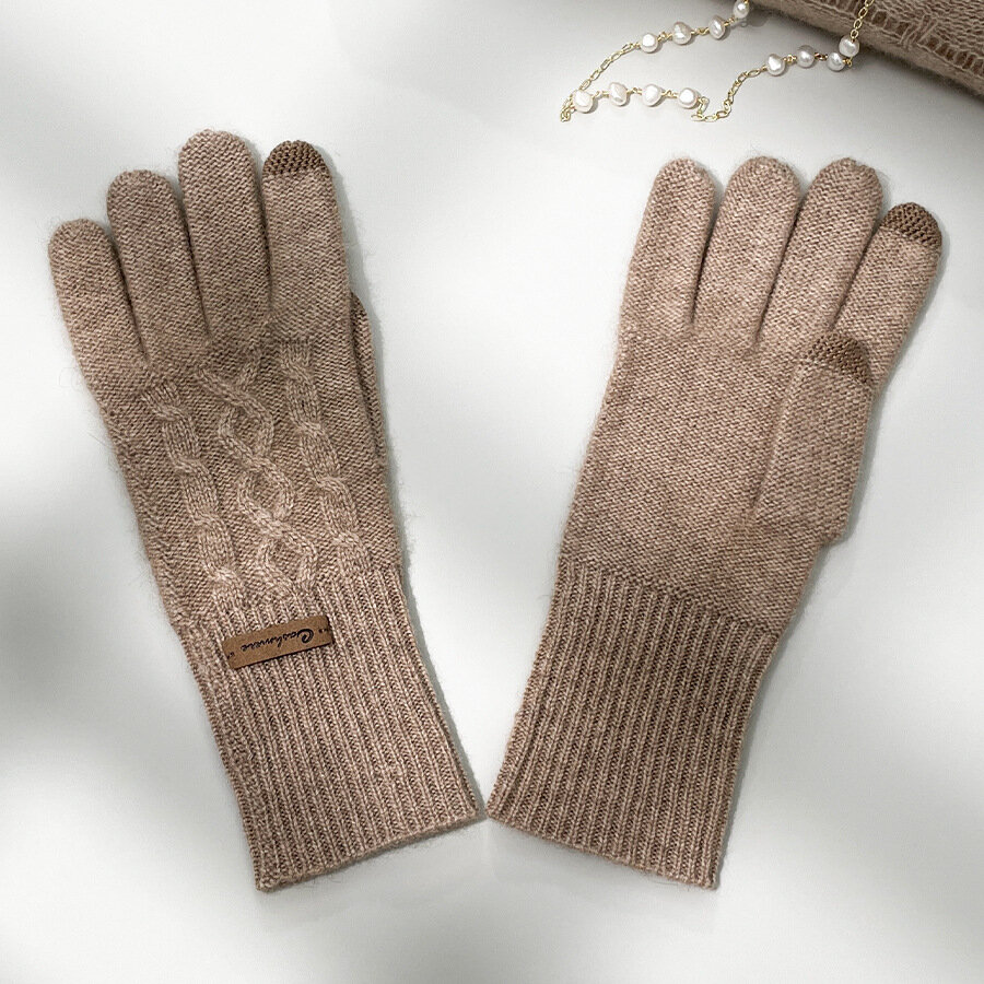 Перчатки для женщин