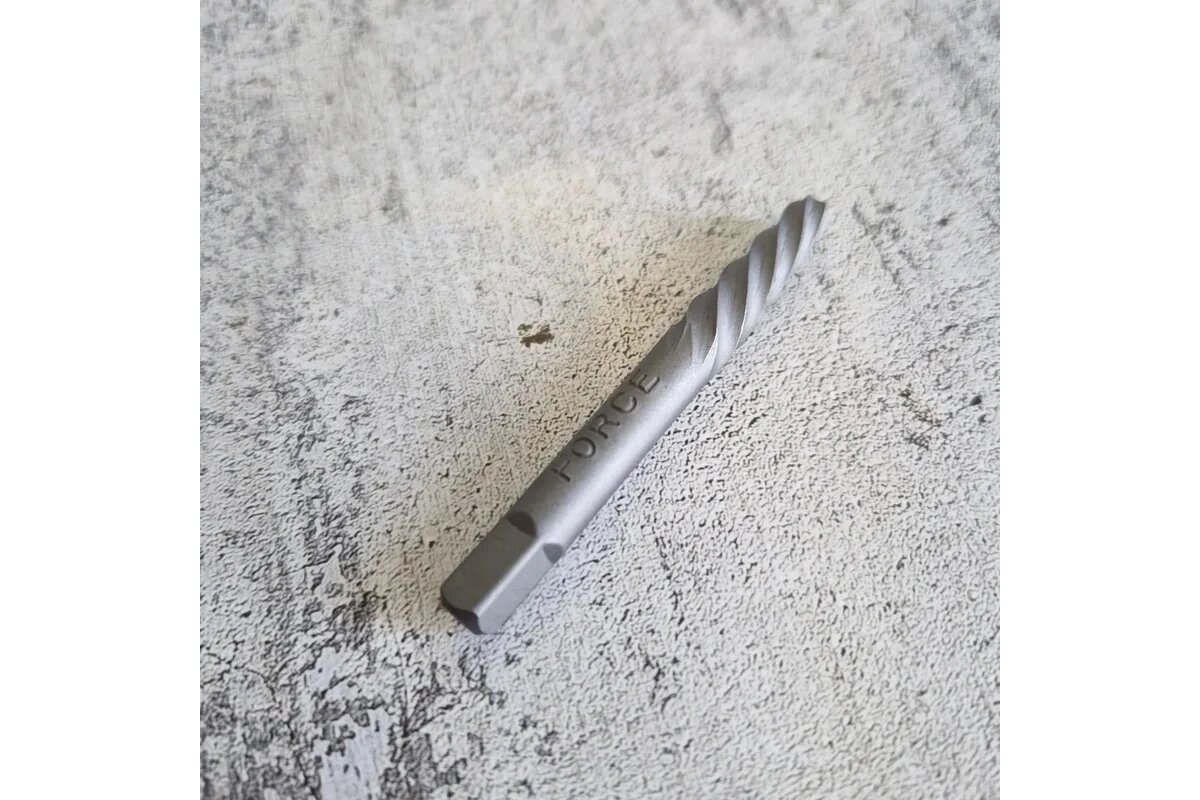 FORCE Винтовой экстрактор для сломанных шпилек O14мм (из набора 63006) 9UXAM14