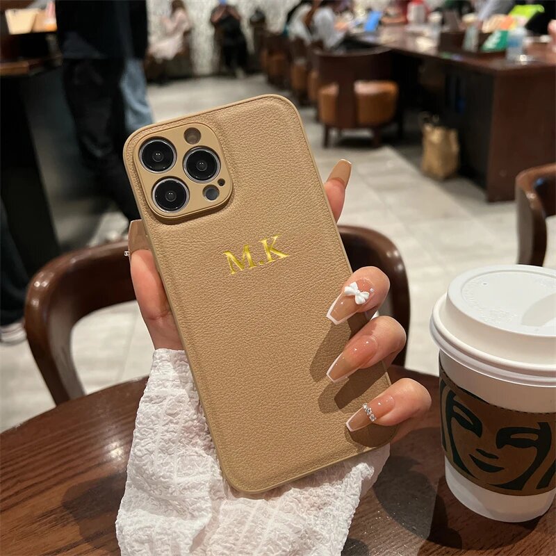 Корейский мягкий чехол из искусственной кожи с именными буквами with letter khaki, for iPhone 13 Pro