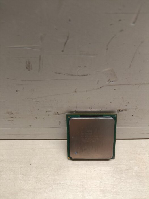 Процессор Intel PPGA478 Pentium 4 M 2.00 GHz SL5ZT