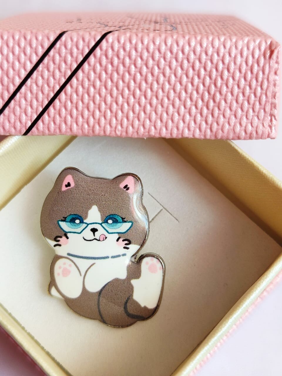 Брошь, эмаль