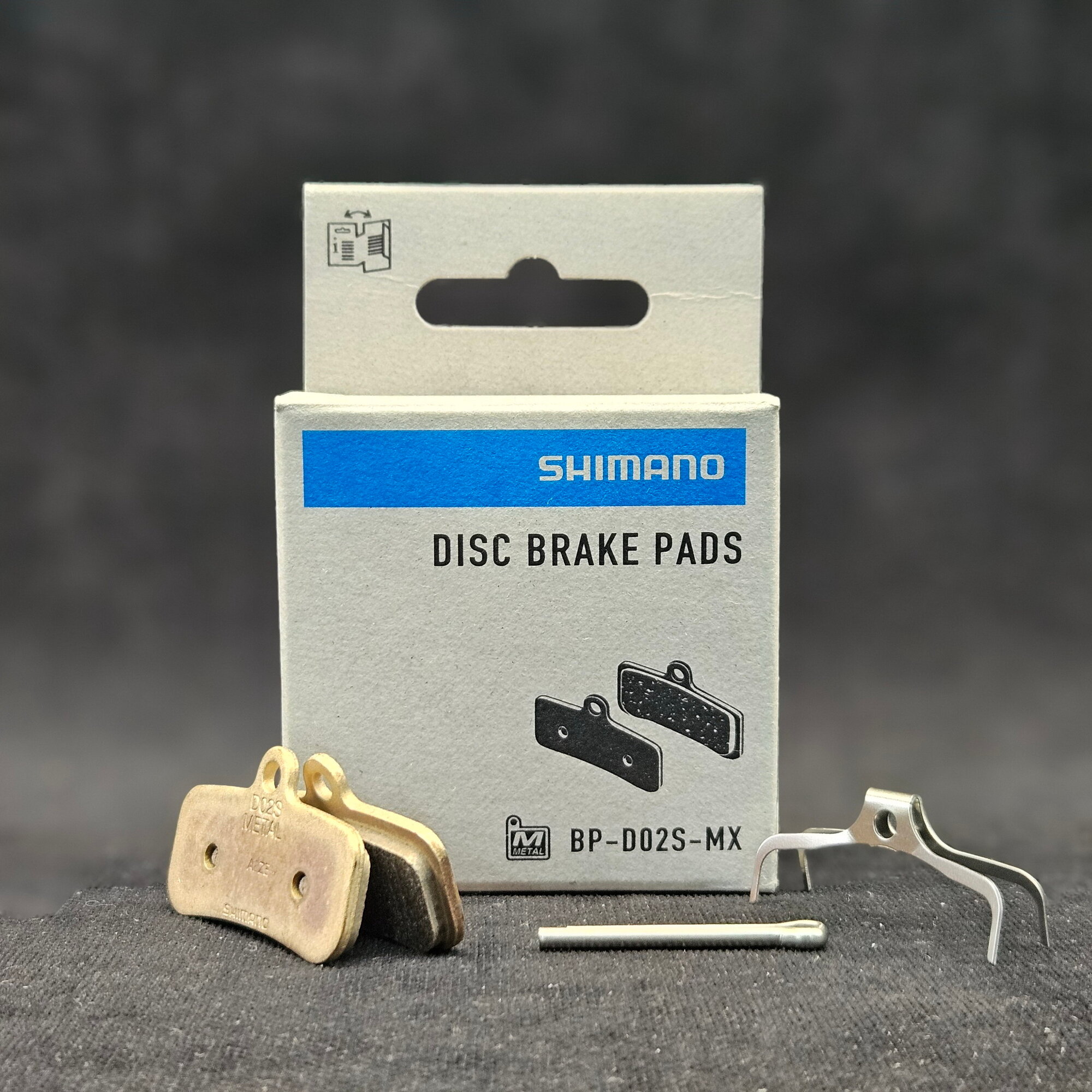 Колодки для дисковых тормозов Shimano D02S-MX (Zee / Saint), D-type, металлизированные (sintered), подложка из стального сплава