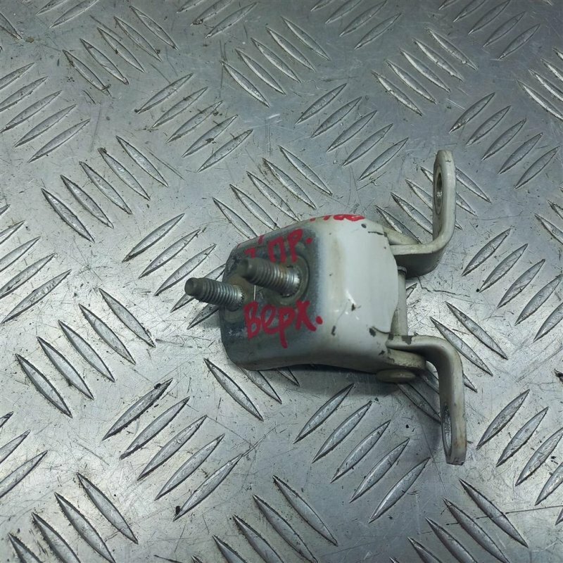 Б/У Петля двери задней правой верхняя Toyota Corolla 7 E100 / Тойота Королла 100 E100 2.2 3C 79Л.С 2000