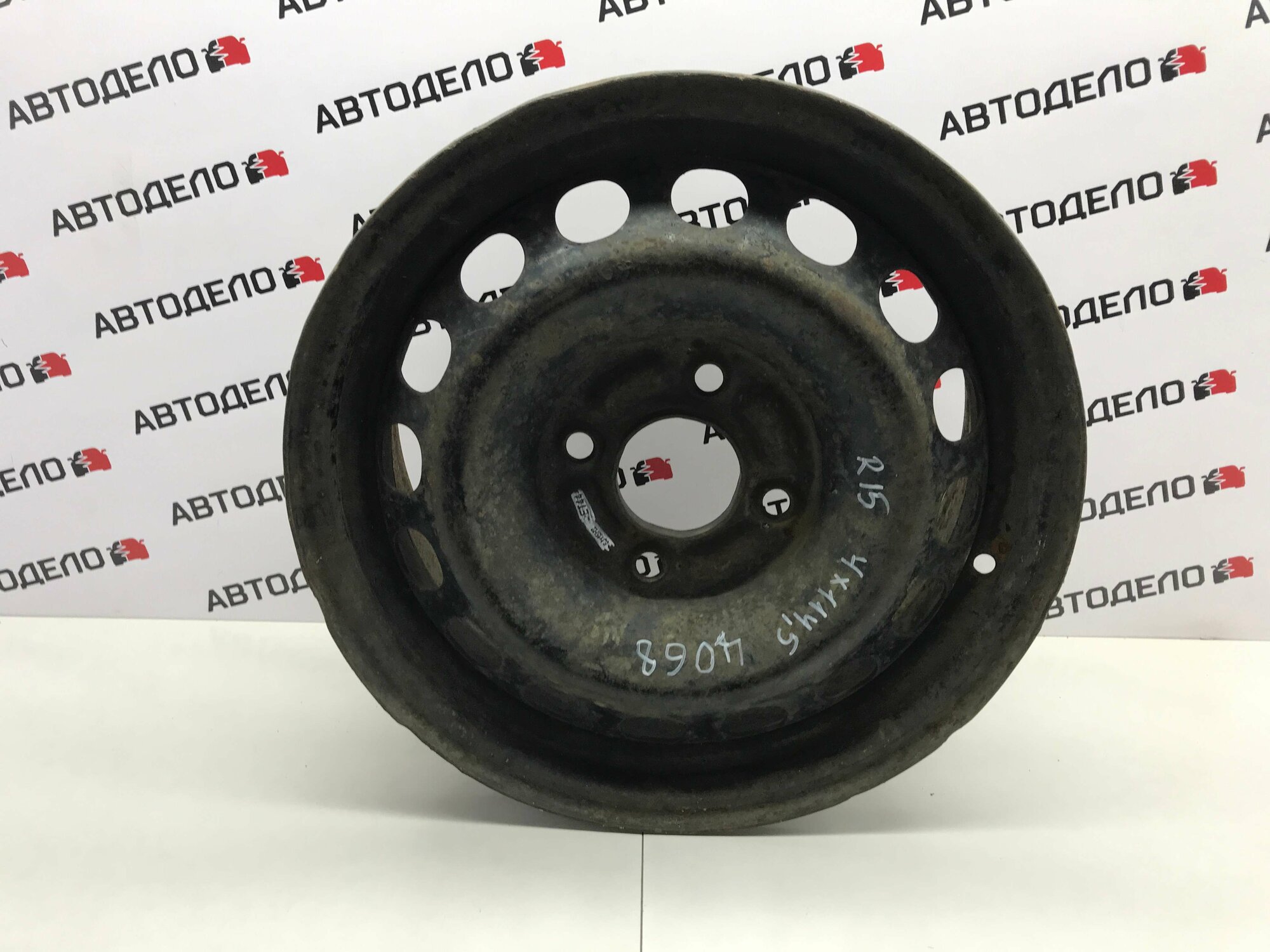 Диск штампованный R15 4x114.3 ЕТ 44. J6. ЦО 68.