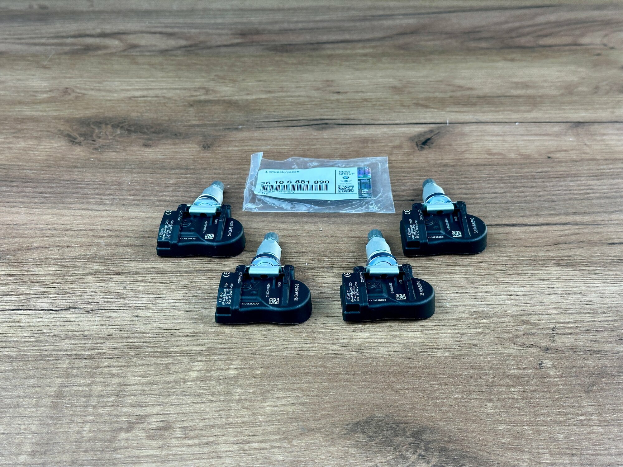 Датчики давления шин комплект BMW 36106881890 / 36106855539 / 36106856209 / 36106858887 / 36106858888 4штуки