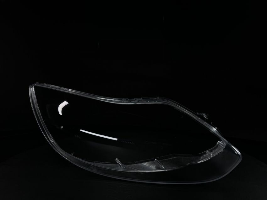 Правое стекло фары для Ford Focus 3 2010-2015 дорестайлинг