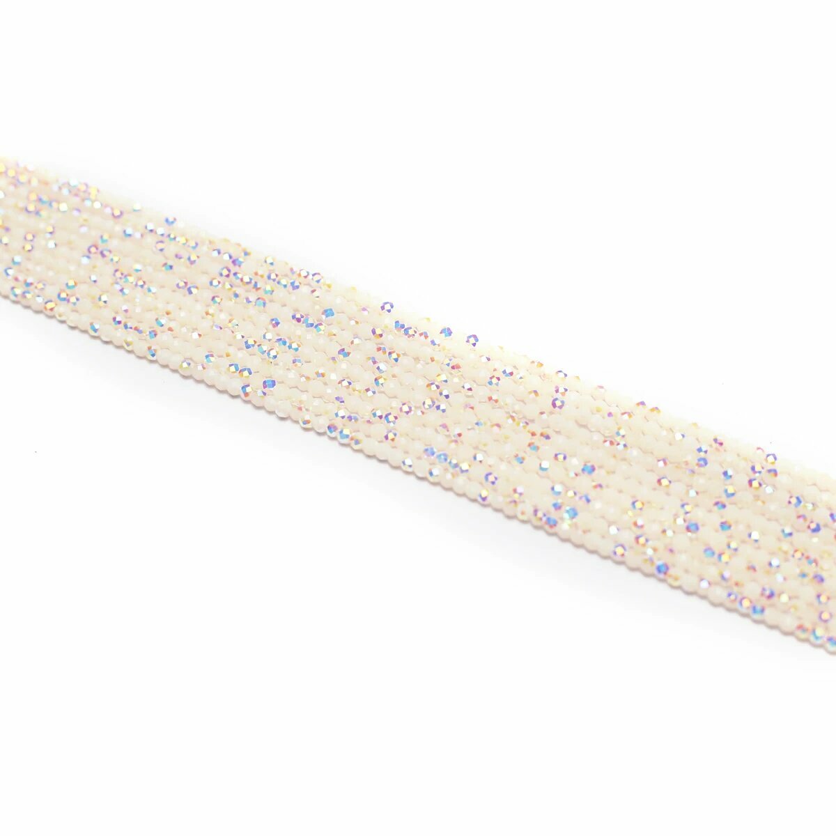 Бусины шпинель 2/3/4 мм белые 38 см