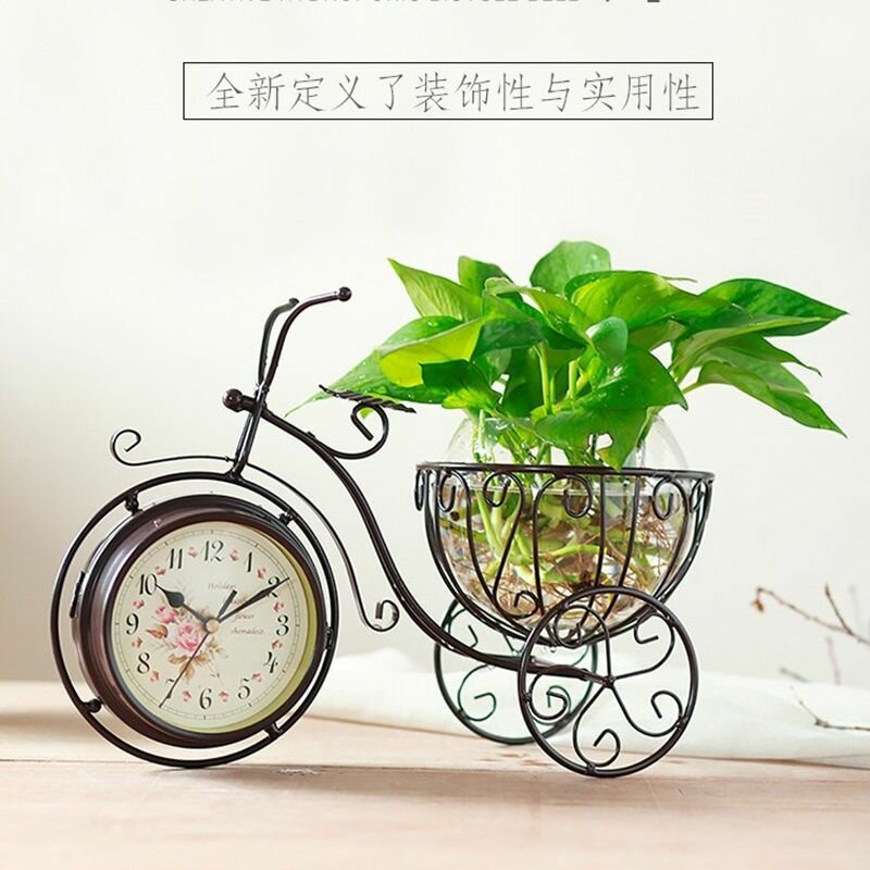 Настольные часы из кованого железа с велосипедом и цветочным корзиной